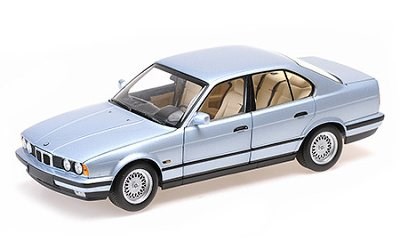 BMW 535i E34 1988 LIGHT BLUE METALLIC - Minichamps - MC-100024007 ...